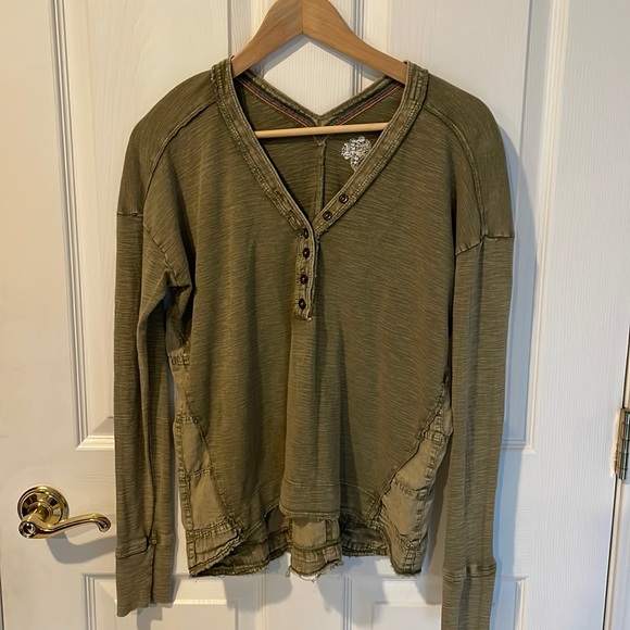 Pilcro | Tops | Anthropologie Pilcro S Long Sleeve 4 Button Up Slightly ...